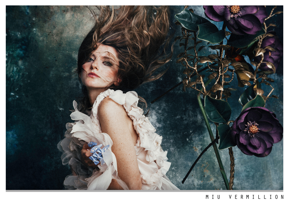 Muses 003 (Original Version) – Miu Vermillion Studio